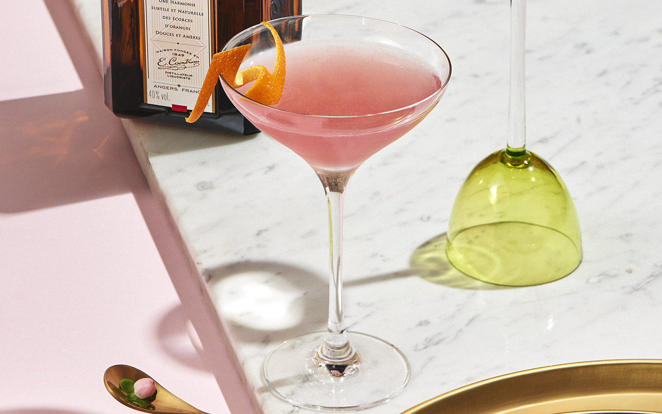 Cosmopolitan, un des cocktails les plus emblématiques - Recettes ...